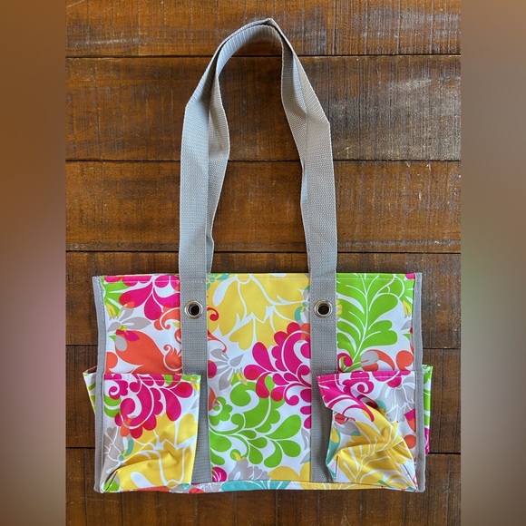 thirty-one | Bags | Thirty One Gifts Organizing Utility Tote Island ...